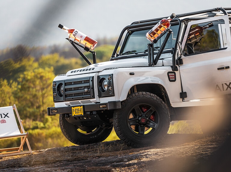 Land Rover Defender Restomod - The Landrovers