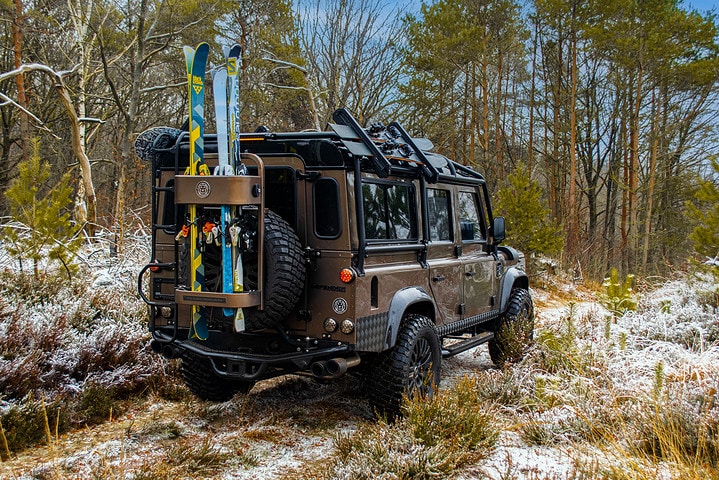 Land Rover Defender Restomod - The Landrovers
