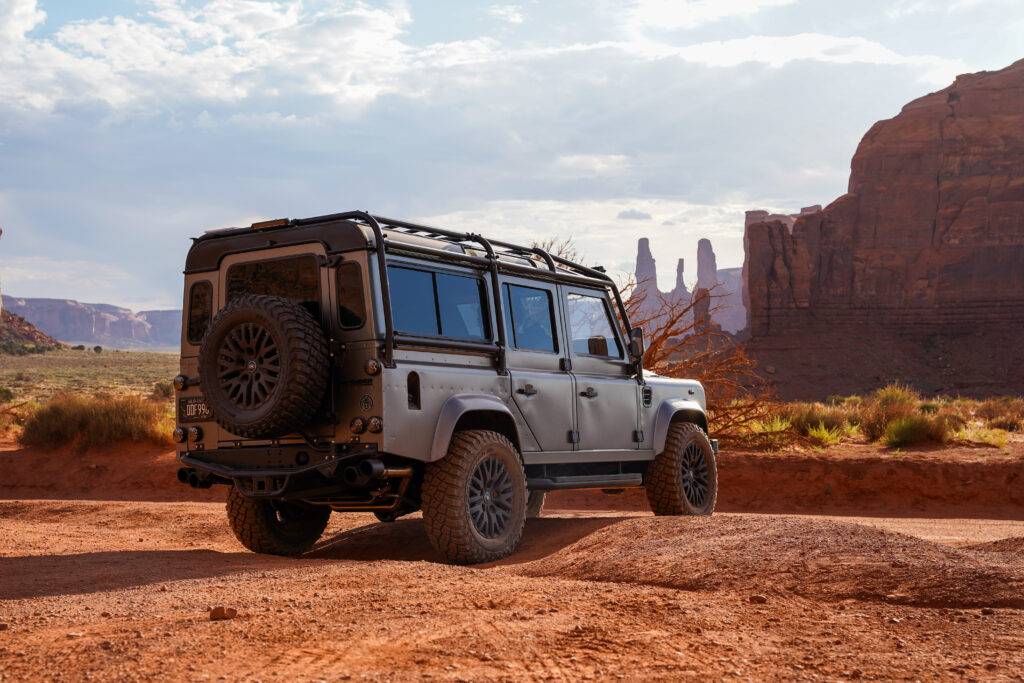 Land Rover Defender Restoration USA - The Landrovers