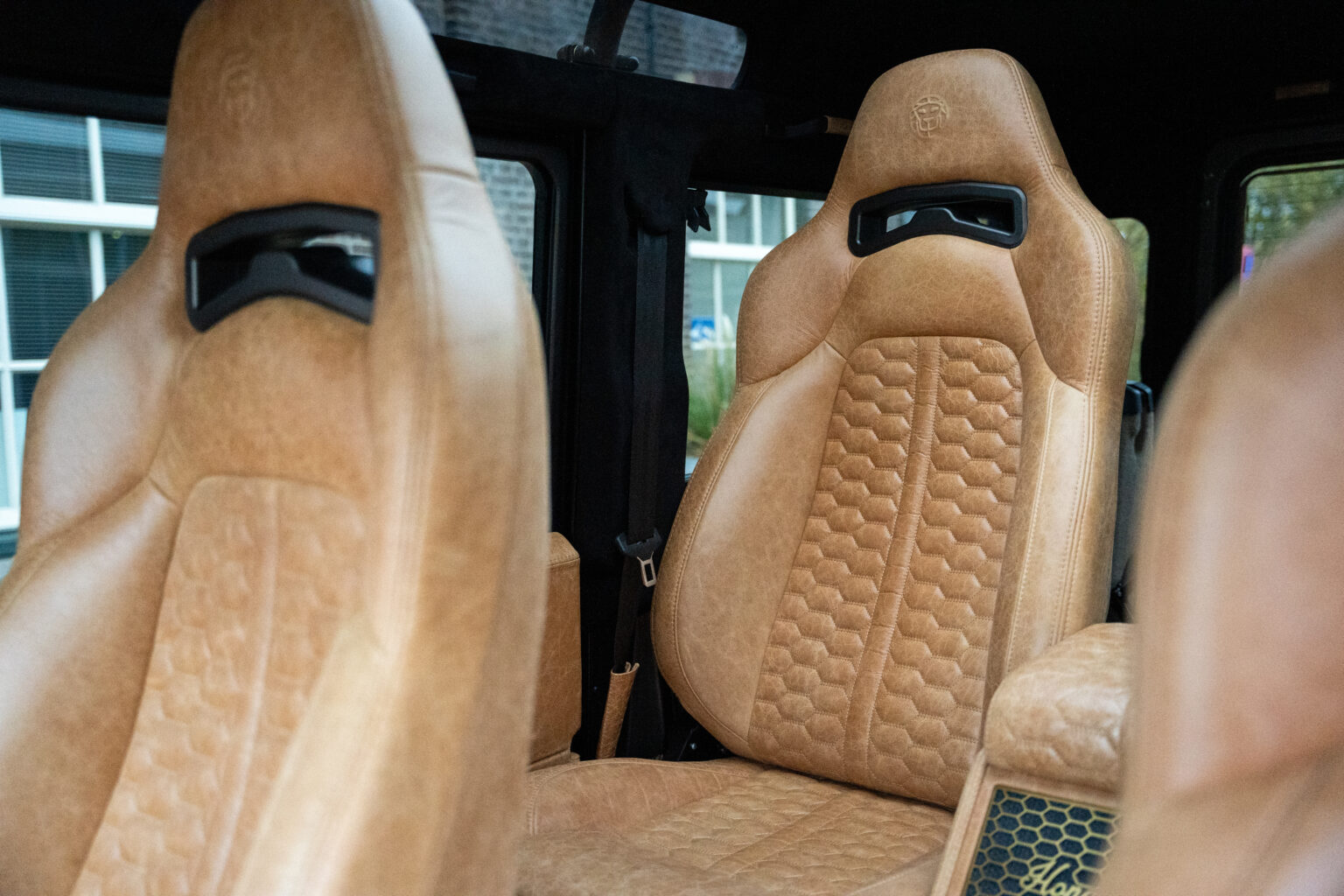 Vintage Land Rover Defender Customized - The Landrovers