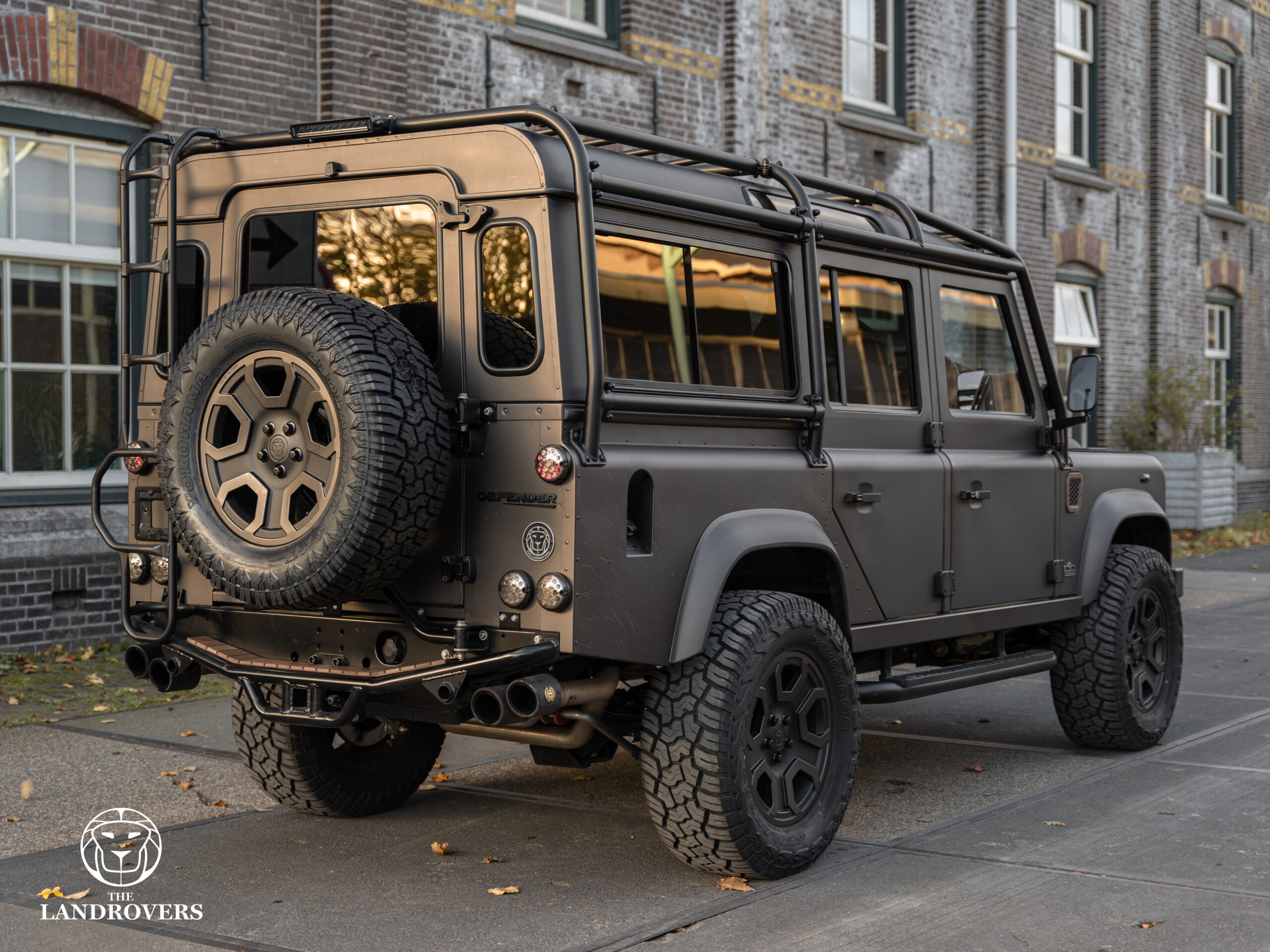 Honeybadger - The Landrovers