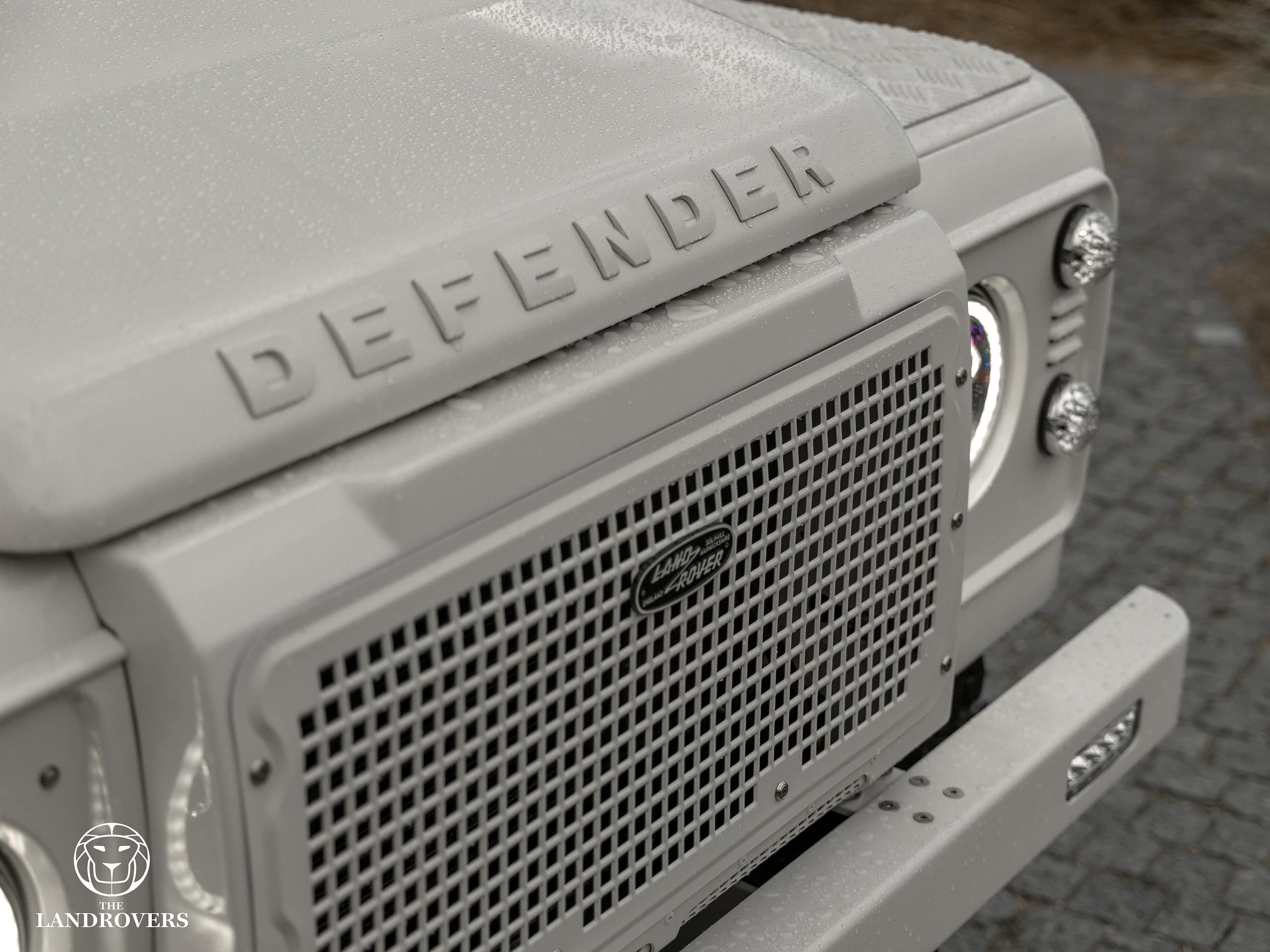 Jax - The Landrovers