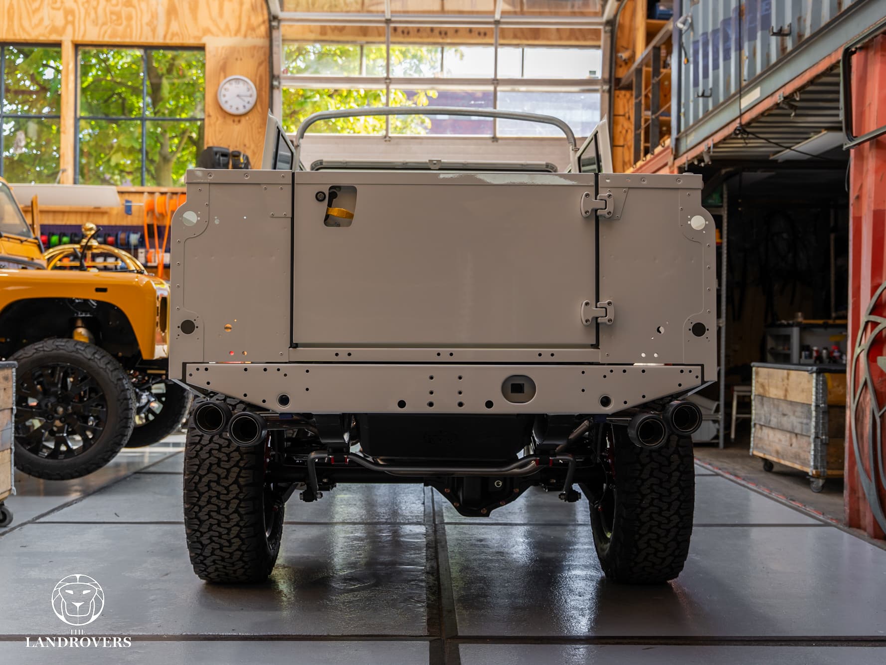 Jax - The Landrovers