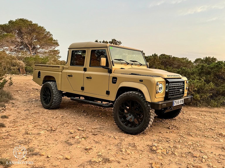 Defender models: the three most distinctive Land Rovers - The Landrovers