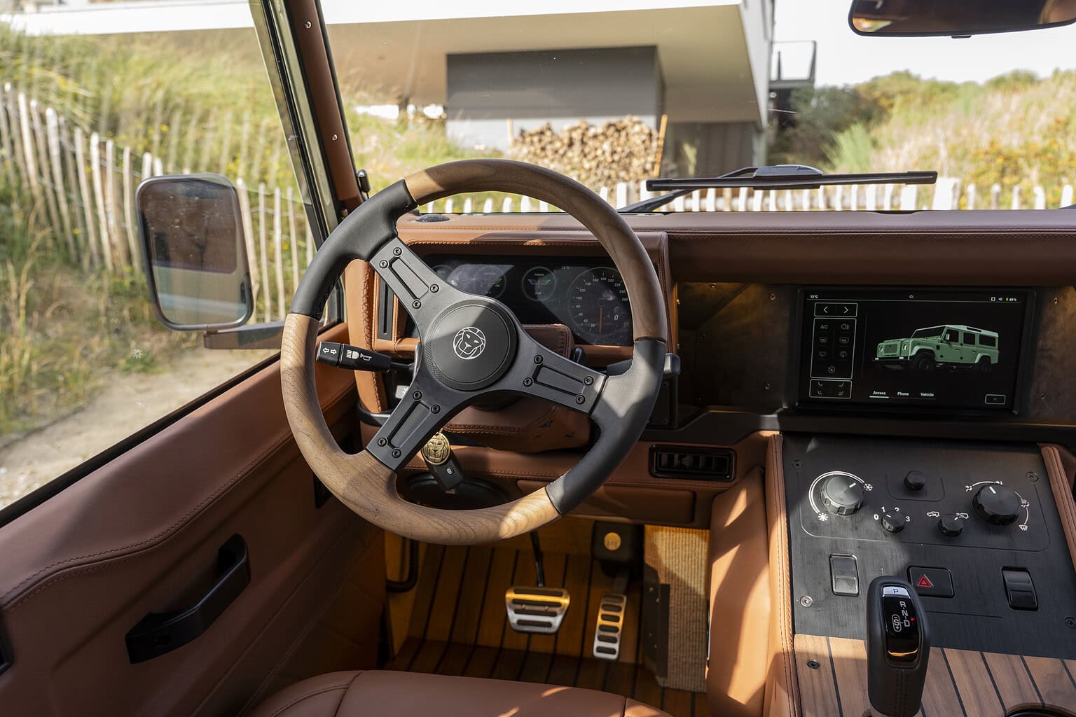 The Panther Dashboard, A New Chapter in Defender Interior Design - The ...